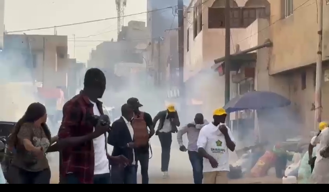 Yoff: la caravane de la coalition Khalifa Président gazée (vidéo)